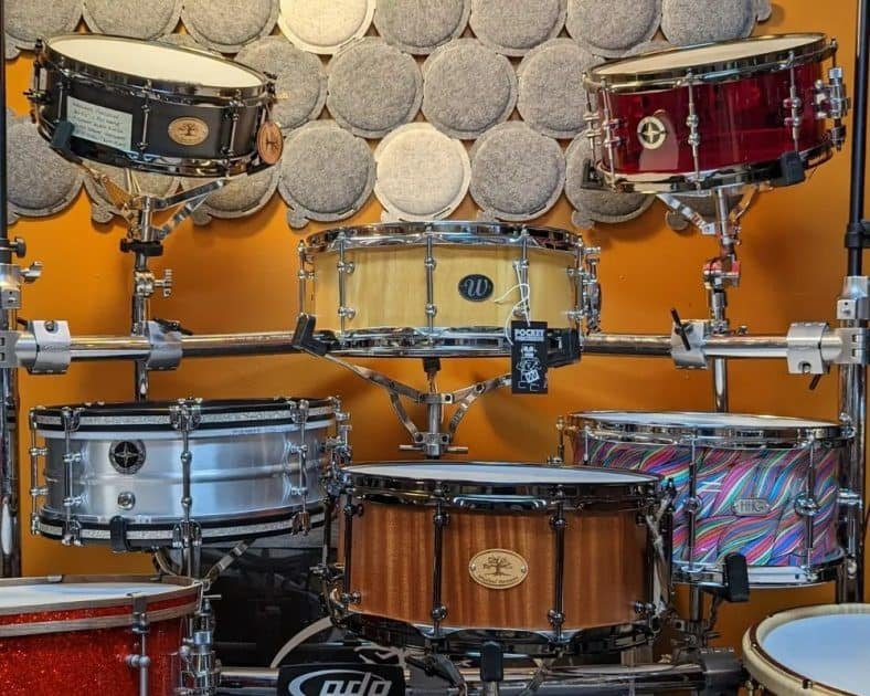 How to Play Snare Drums: Complete Review