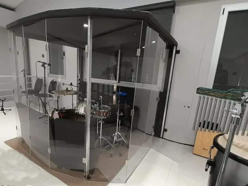 How to Make a Drum Shield: Complete Review