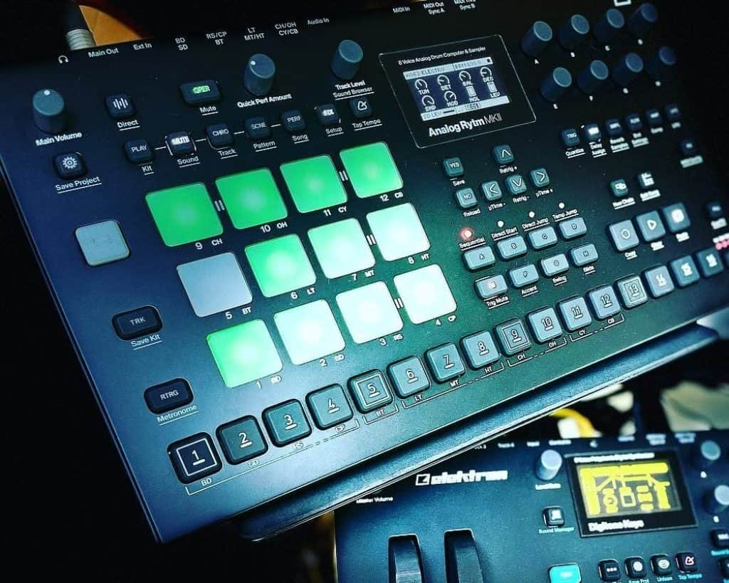 How to Use a Drum Machine? - Complete Review